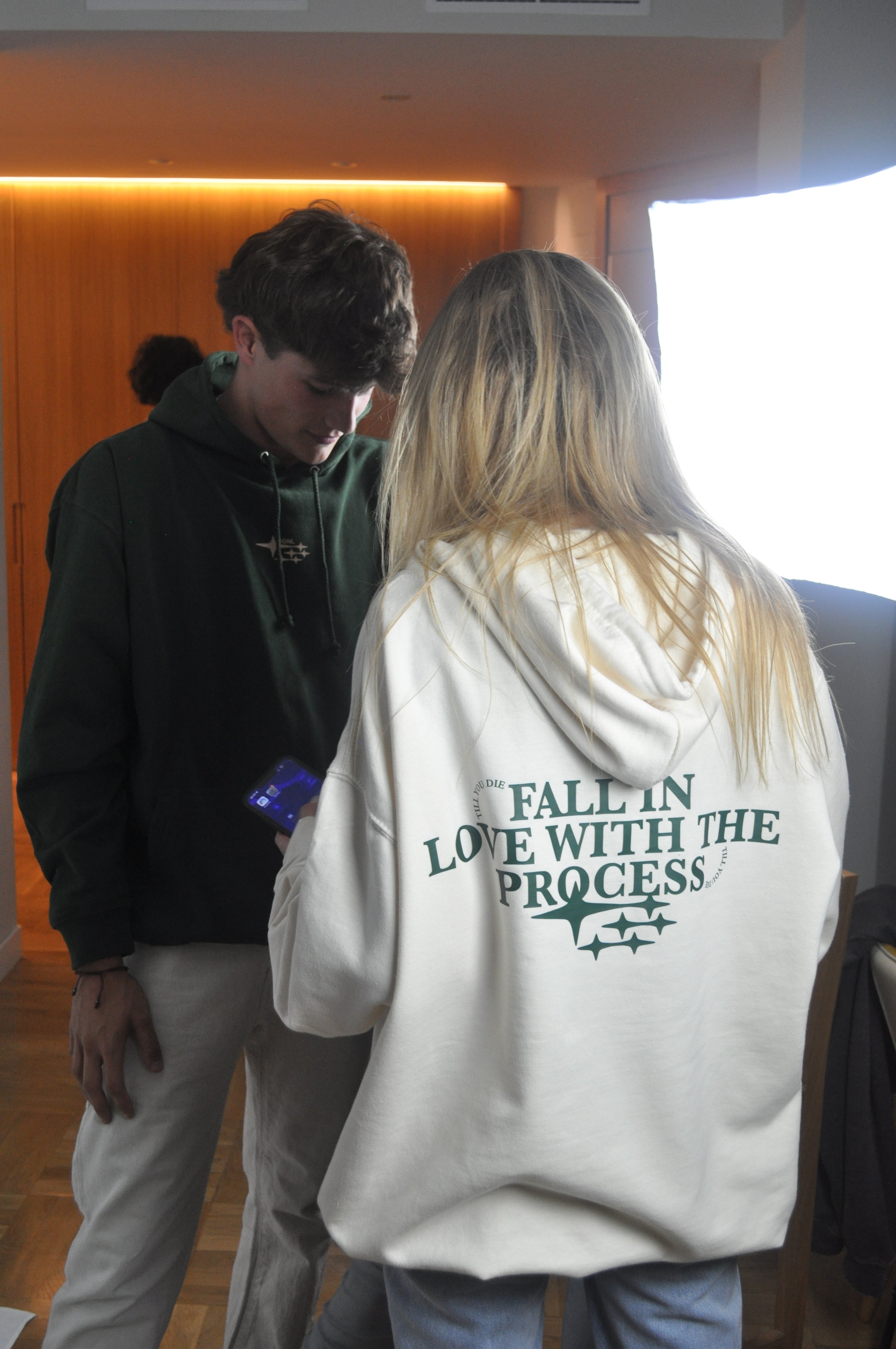 Fall In Love Beige - SIGNAL BRAND – Signal Brand